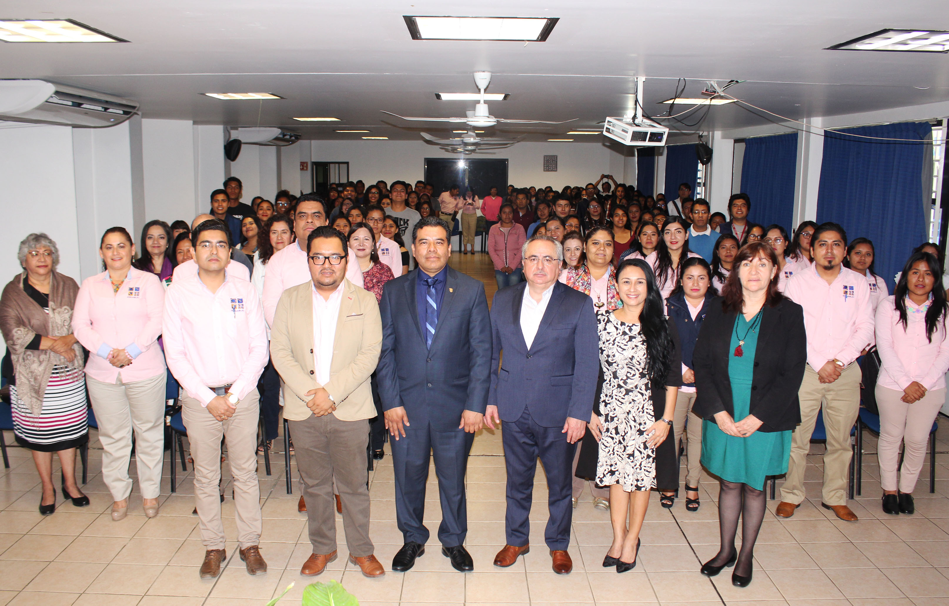 ICE-UABJO, a evaluación su Licenciatura en Ciencias de la Educación